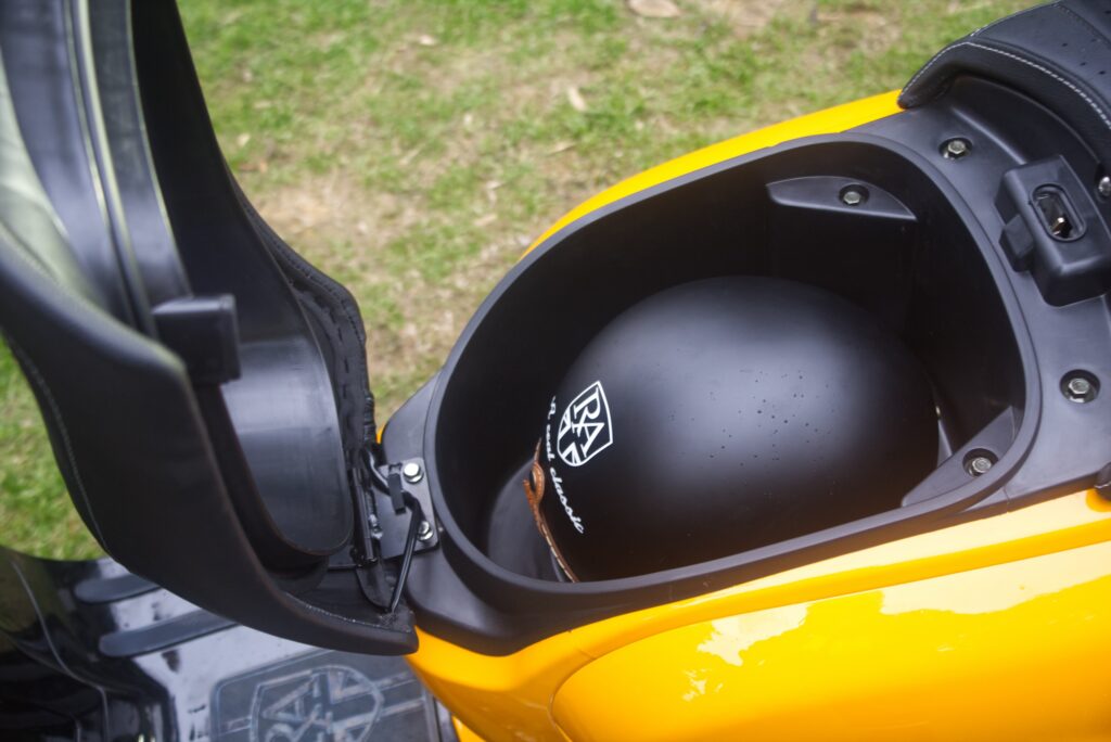 GT2 Series – ROYAL ALL0Y 2025